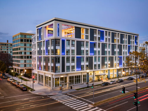 Modern on M: Urban 5+2 Boxy Buildings - SK+I Architecture