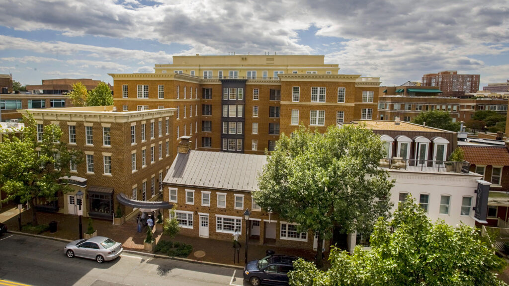 LORIEN HOTEL - SK+I Architecture